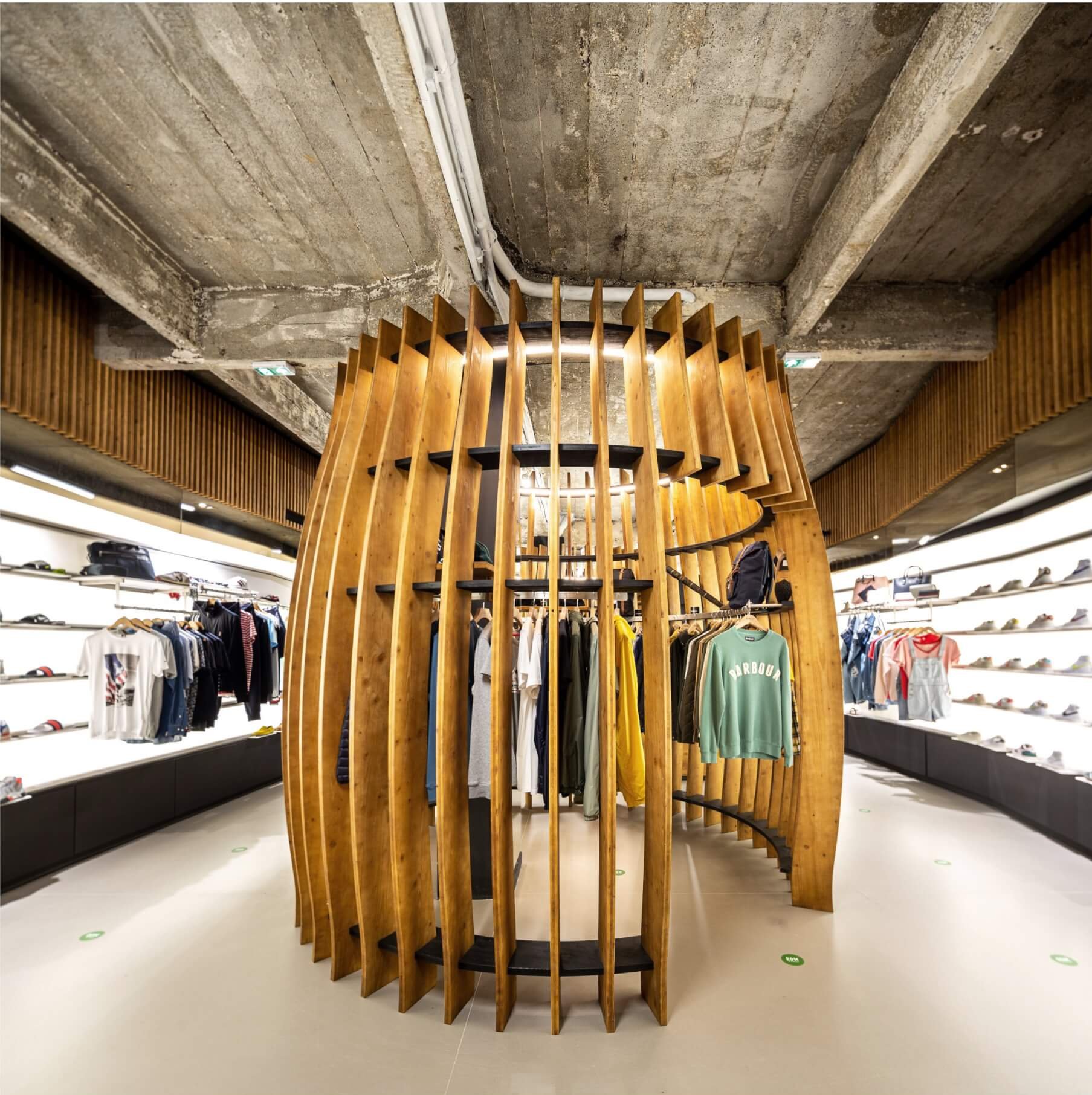 CONCEPT STORE – Atelier Montouro Architectes